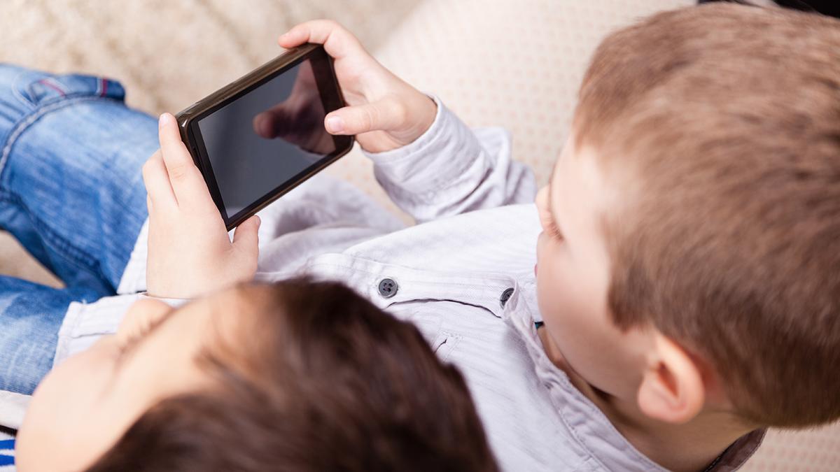 Spær din iPhone for dit barns køb af spil | Samvirke