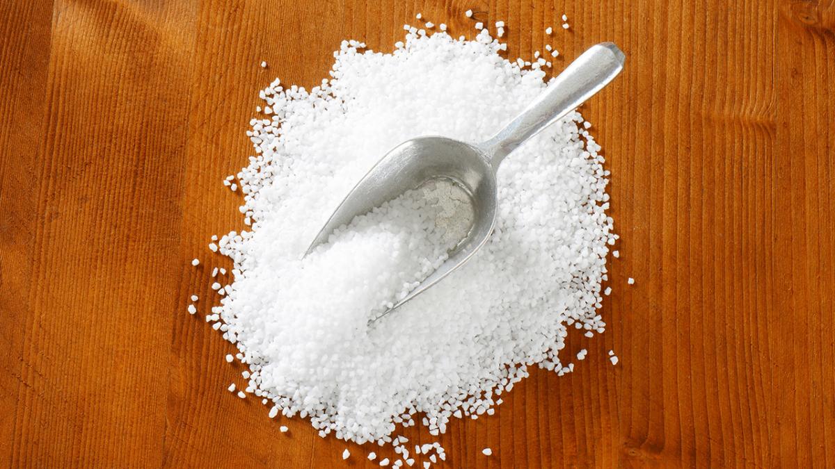 Er der forskel på fint, groft og flagesalt? Find det rigtige salt til ...