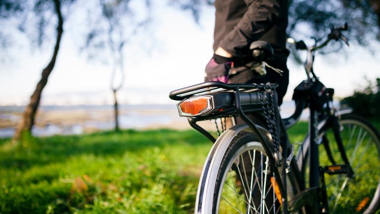 Hvor hurtigt må man køre på cykel? | Samvirke